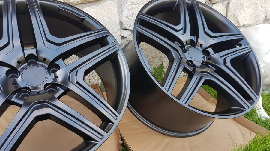 157 FEKETE ALUFELNI 22 5x130 MERCEDES G KLASSE ET48 | Alu-felni.eu
