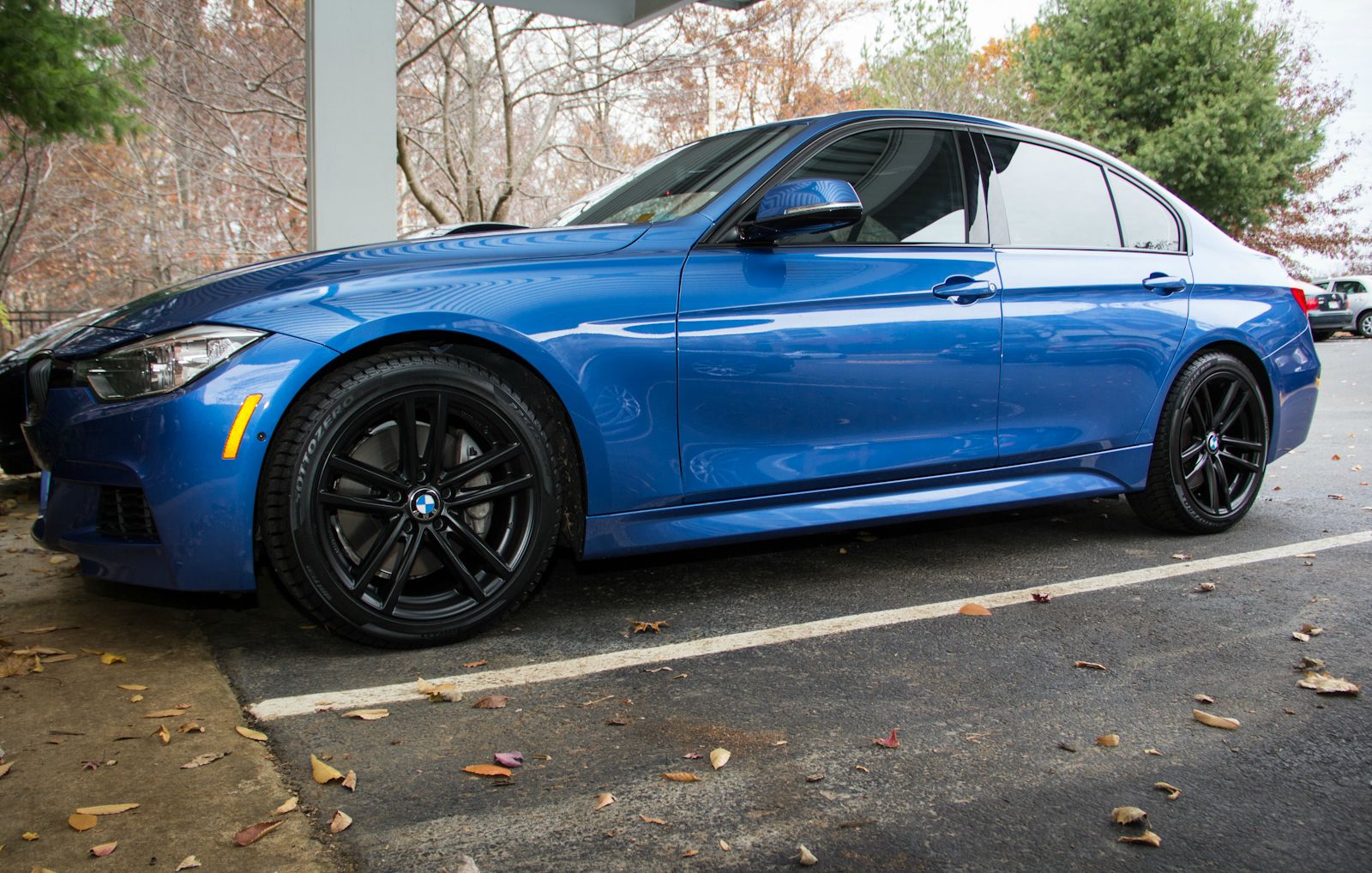 RIAL FEKETE 17 5x120 ALUFELNI BMW 1 2 3 5 7 F30 E90 F10 | Alu-felni.eu