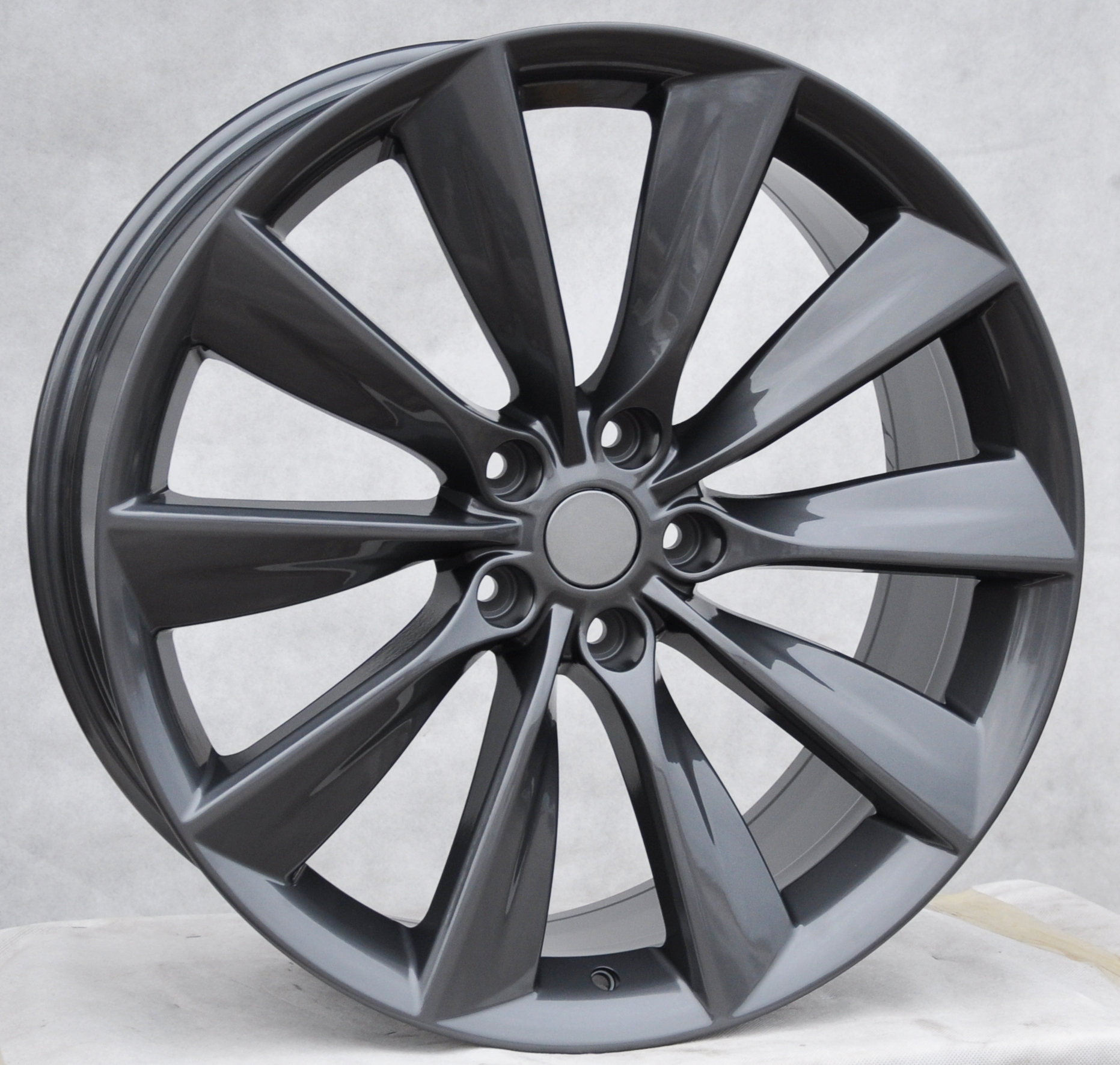 1385 G ALUFELNI 21 5x120 TESLA MODEL S MODEL X ET40 | Alu-felni.eu