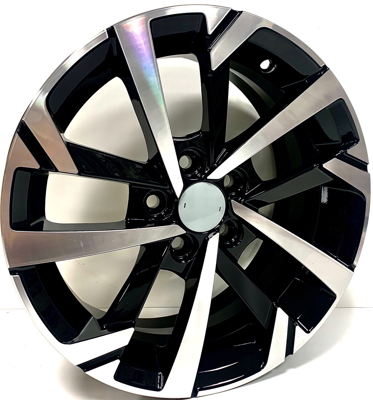 RC 244 BF ALUFELNI 15'' 5x112 ET35. | Alu-felni.eu