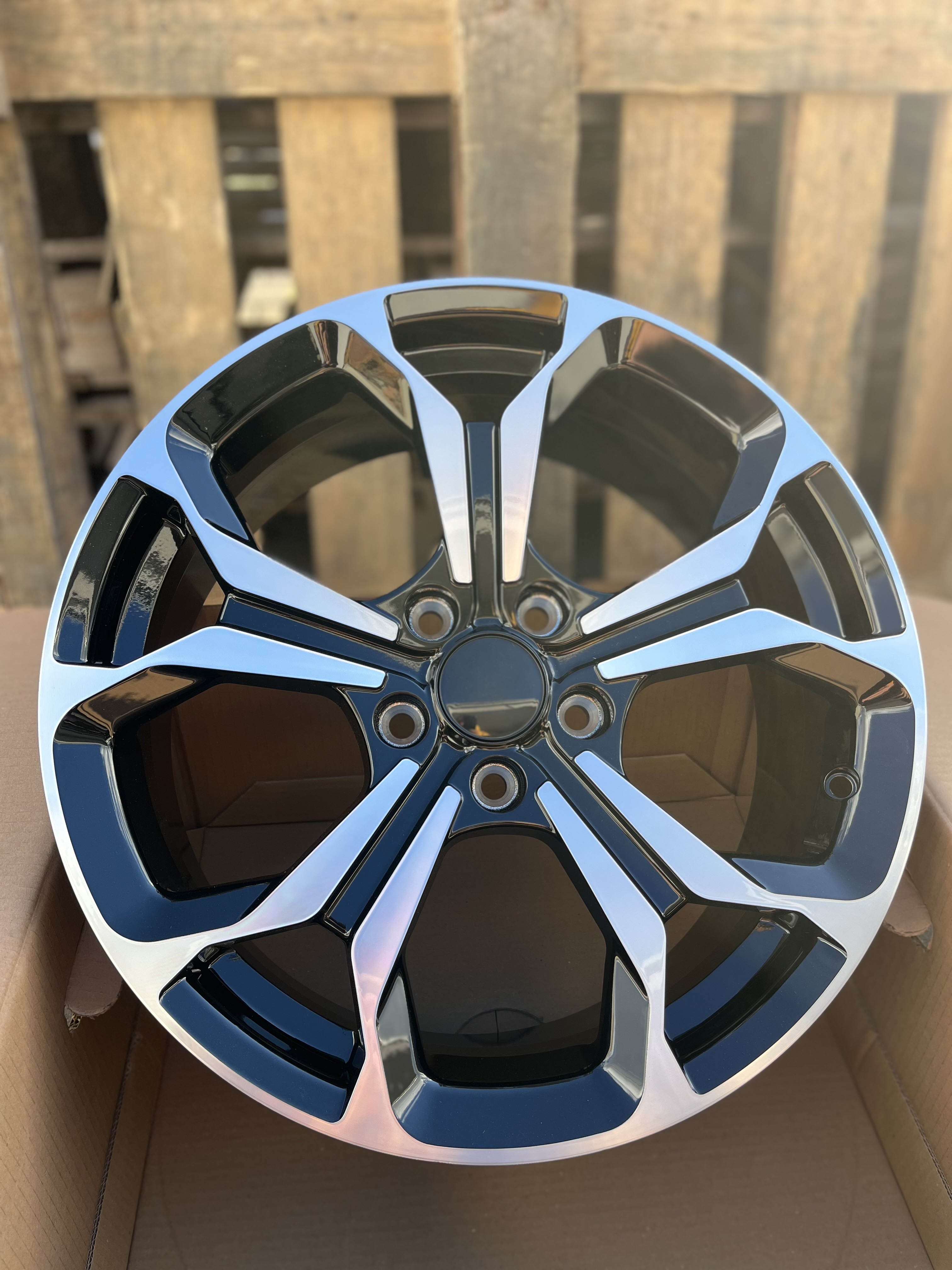 1577-01 MB 17" 5X108 FORD MONDEO FOCUS ST ET45. | Alu-felni.eu