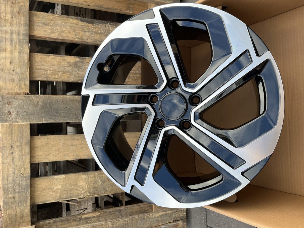 1577-01 MB 17" 5X108 FORD MONDEO FOCUS ST ET45. | Alu-felni.eu